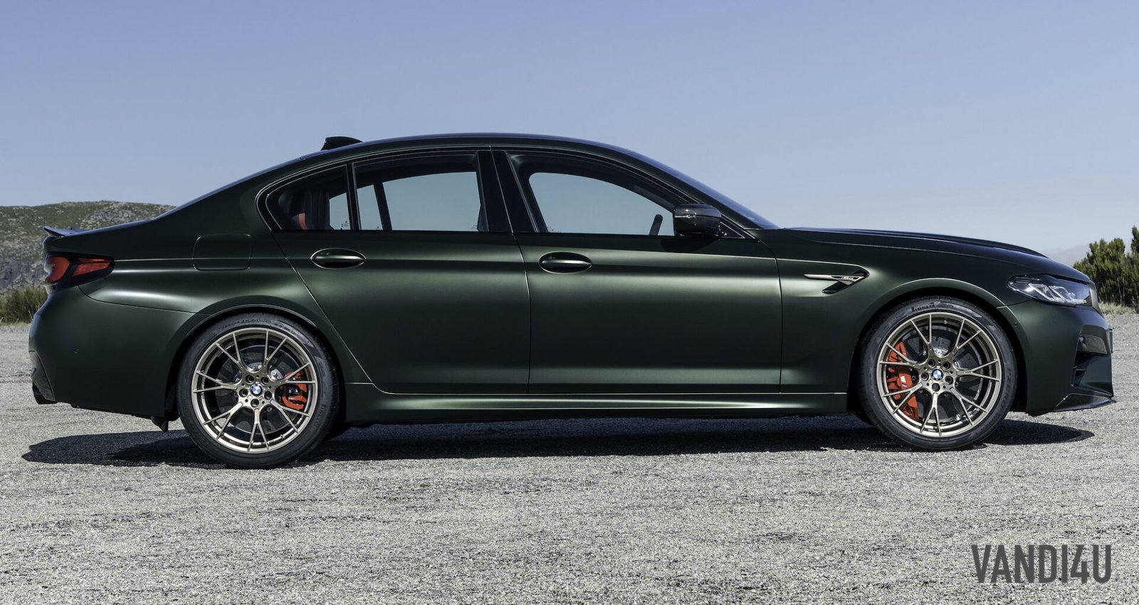 BMW M5 CS: Top 6 things to know - Vandi4u